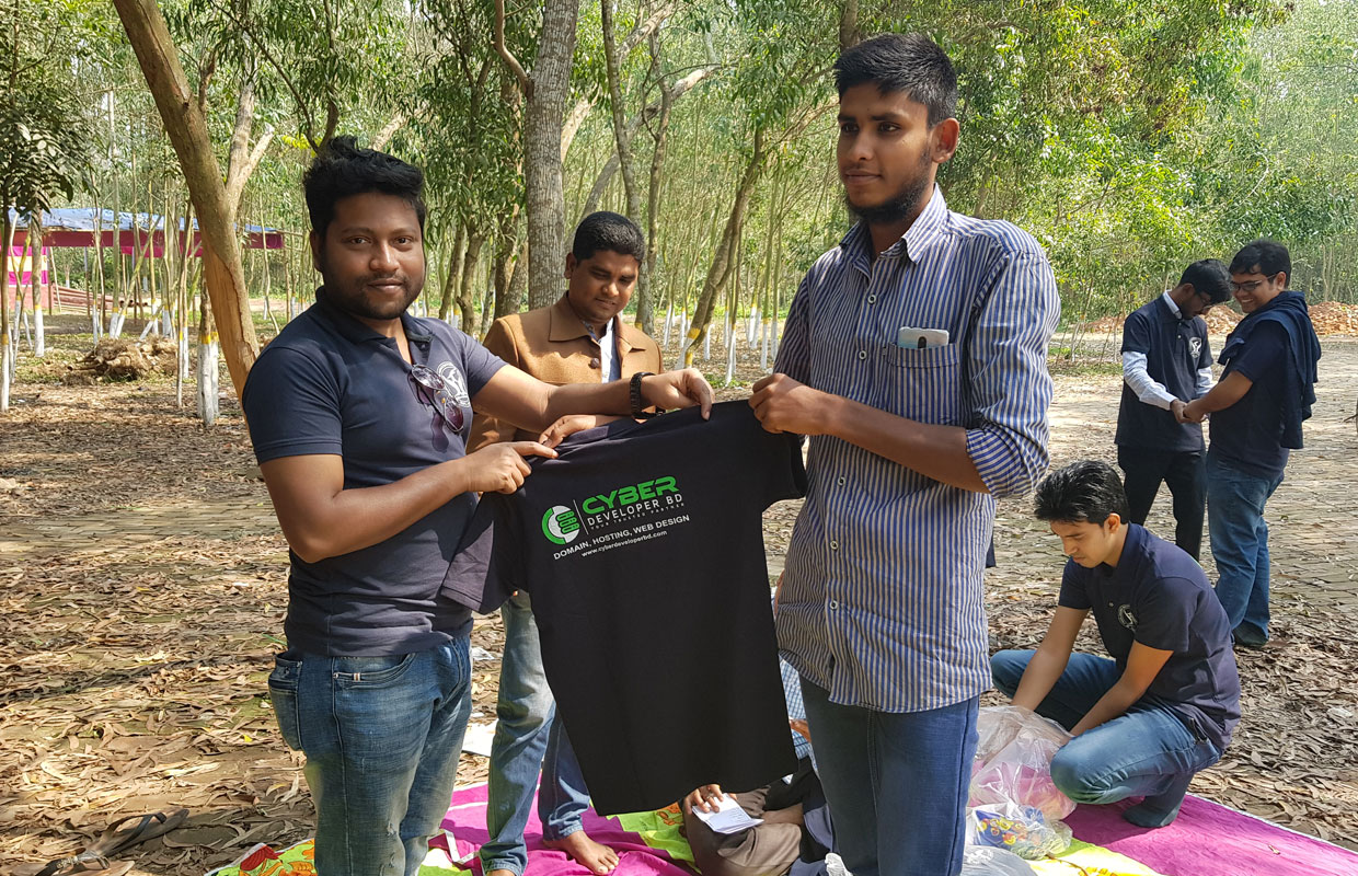 Razib Ahsan – Senior WordPress Developer | Server Administrator